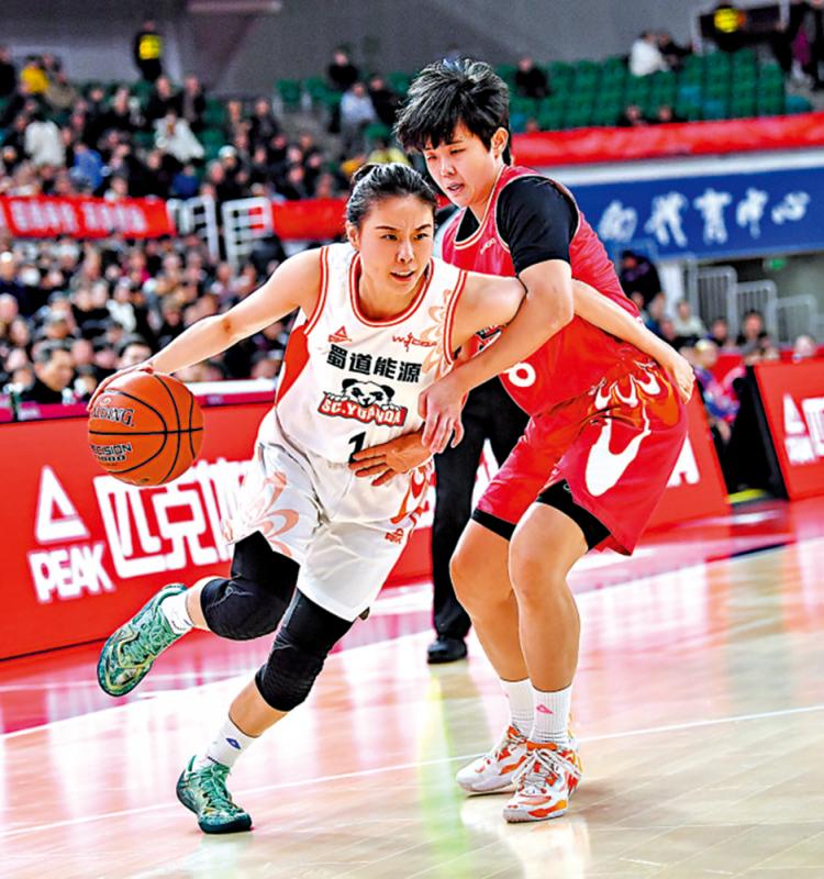 ﻿王思雨膺WCBA全明星賽首發票后